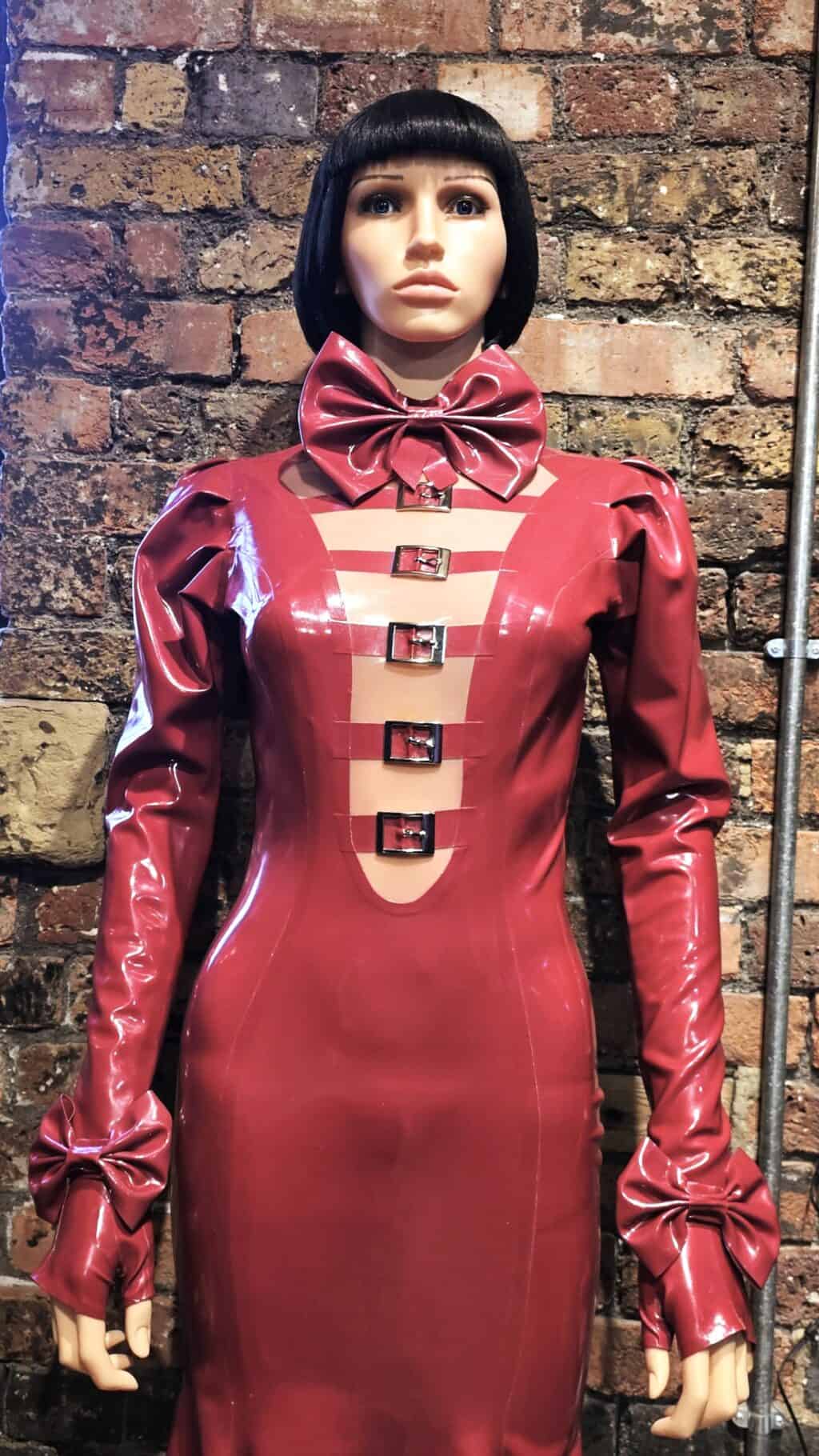 Marnie Scarlet – Ebony Set – Exclusive to FAB.LONDON – FAB.LONDON