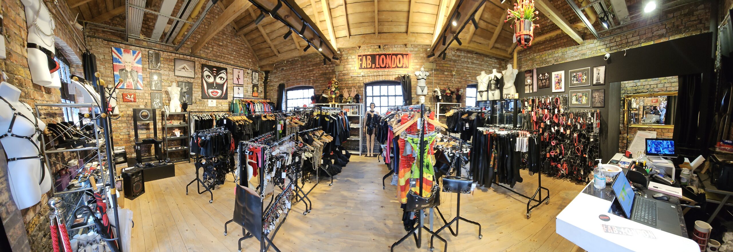 FIND US - FAB.LONDON
